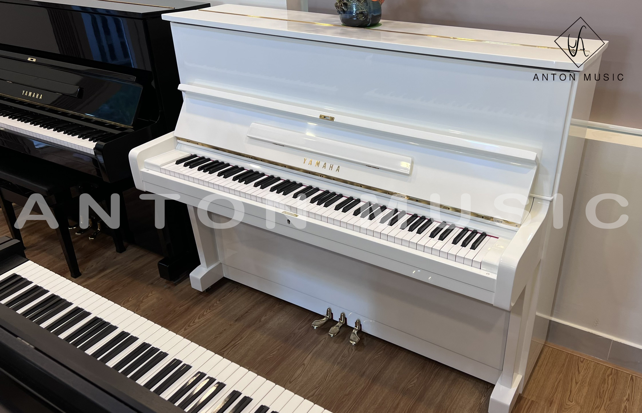 Yamaha U1F - Địa Chỉ Mua bán nhạc cụ Anton Music TP.HCM
