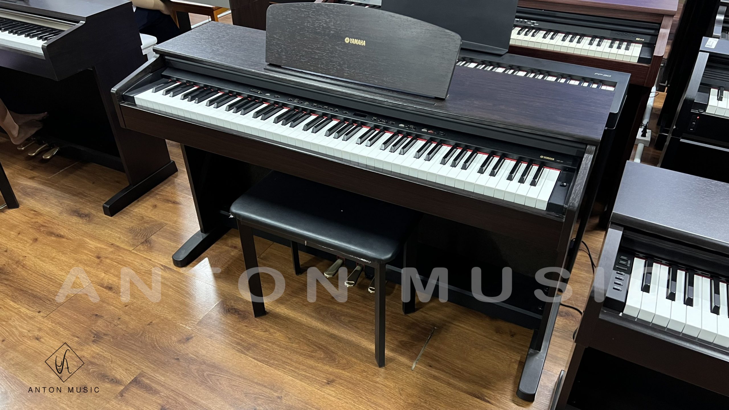 Piano Điện YAMAHA YDP 121 - Piano điện giá rẻ, chính hãng tại TPHCM